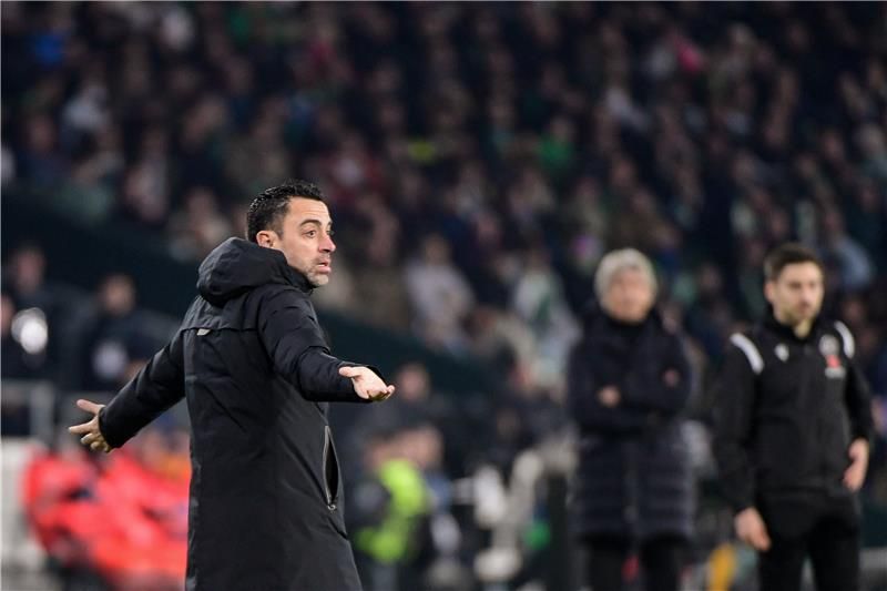 تشافي يختار الأفضل بين إنييستا وبيدري | كووورة