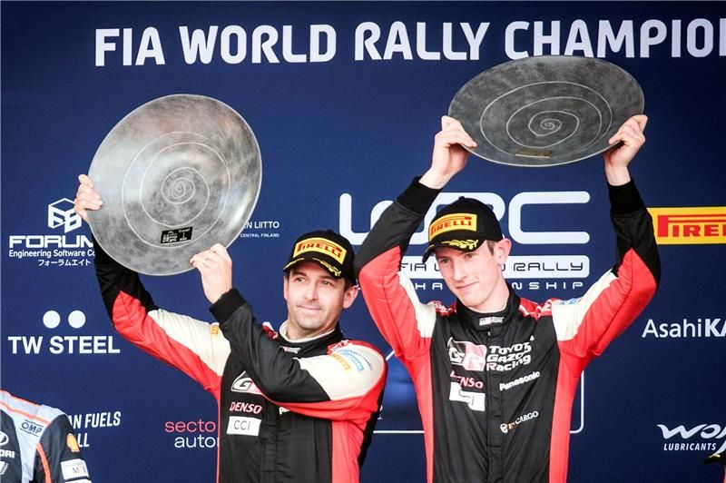 إيفانز يهدد صدارة روفانبيرا في بطولة العالم للرالي | كووورة