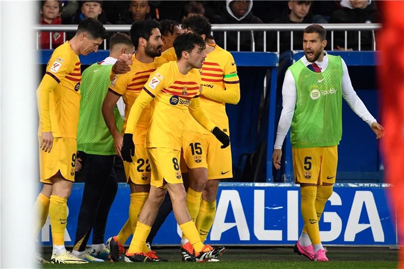 طعنة عاشرة في قلب تشافي | كووورة