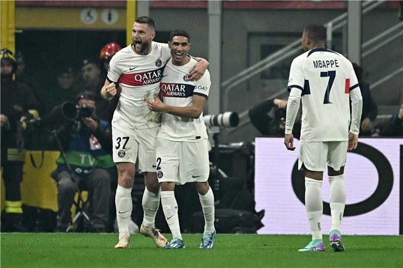 مفاجأة.. حكيمي يعود لكتيبة باريس في مواجهة حاسمة | كووورة