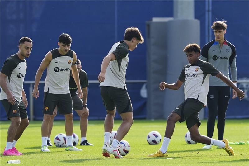 آيندهوفن يغير رأي لاعب برشلونة | كووورة