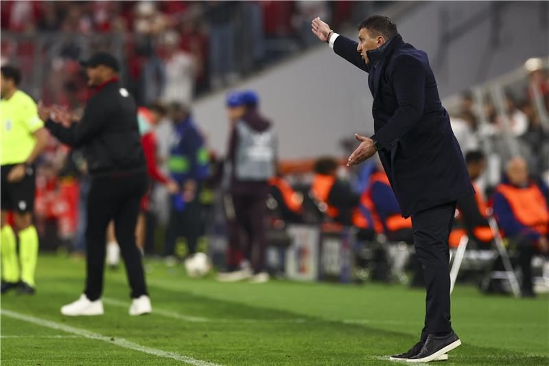 مدرب دينامو: بايرن عاقبنا على كل هفوة | كووورة