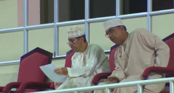 رشيد جابر يظهر في مباراة عمان والشباب | كووورة