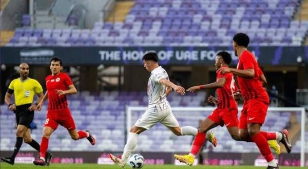 العين يبدأ عهد إيفيتش بفوز صعب على البطائح | كووورة