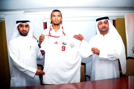 البرازيلي زي كارلوس: التعاقد مع الشارقة الإماراتي تجربة جديدة | كووورة