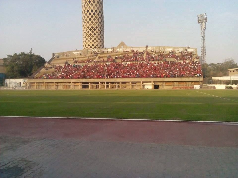 جماهير الأهلي تتوافد على ملعب "التتش" لحضور أول تدريب لبيسيرو | كووورة