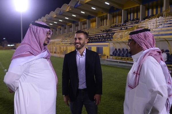 بالصور: كانافارو يصل إلى تدريبات النصر | كووورة