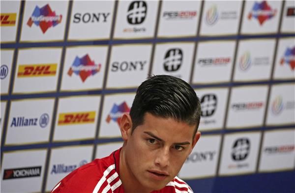 خاميس متحمس للتتويج بالألقاب مع بايرن ميونيخ | كووورة