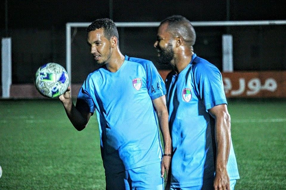 اسنيم يضم لاعباً جداً | كووورة